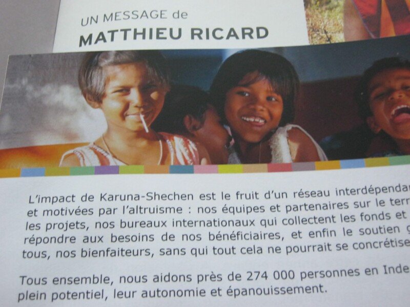 HUMANITAIRE A BUT NON LUCRATIF - CotizUp.com