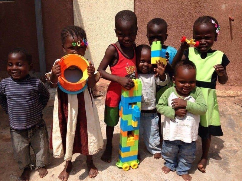 Tous unis pour une vie meilleure des orphelins - CotizUp.com