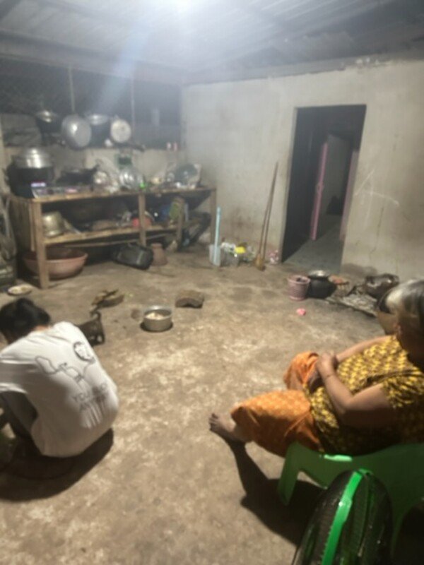 Help pannipa’s thai family - CotizUp.com