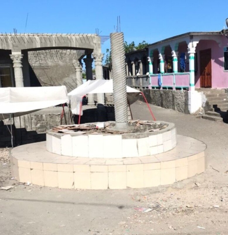 Place publique 2 d'ouroveni - CotizUp.com